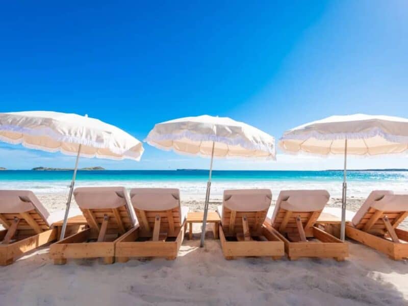 Coco Beach in Saint Martin • A Place 2 Go by Karibikscout.com